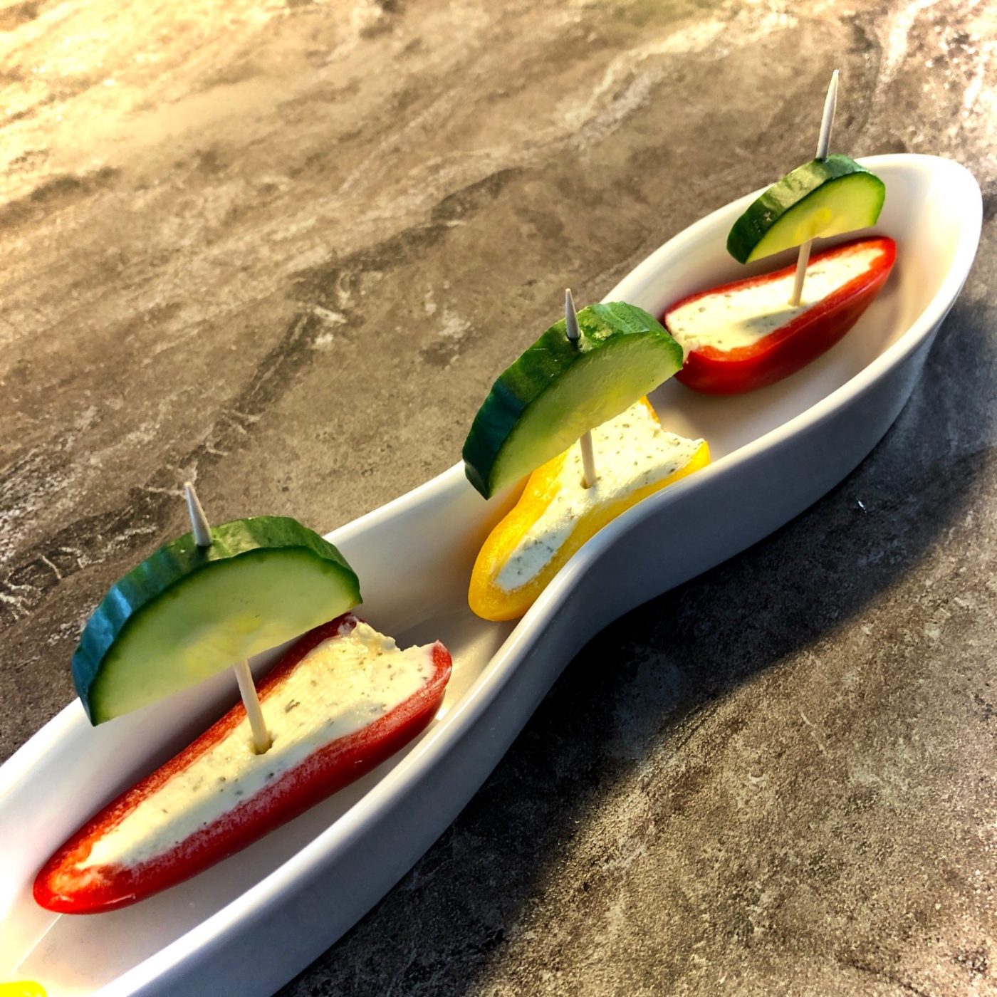 Mini- Paprika-Schiffchen (2 Varianten) | Schritt-für-Schritt Anleitung ...